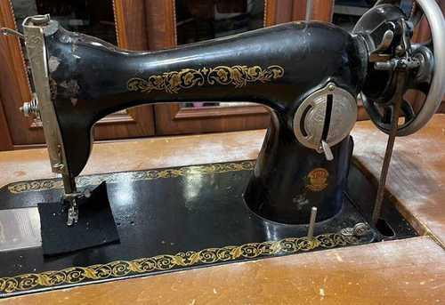Швейная машина со столом пмз Подольск