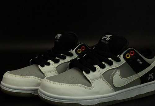 Кроссовки Nike sb dunk low PlayStation