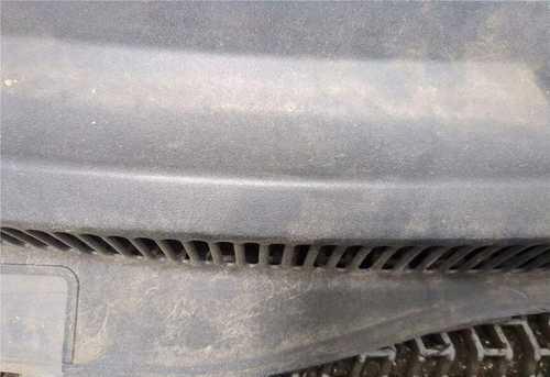 Жабо под дворники Volkswagen Golf 4, 2002