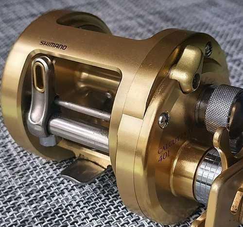Shimano calcutta TE 401