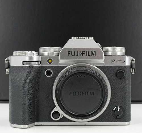 Fujifilm X-T5 Body отл. сост., обмен гарантия