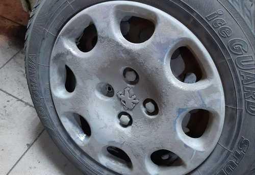 Yokohama Ice Guard Studless IG50 175/65 R14