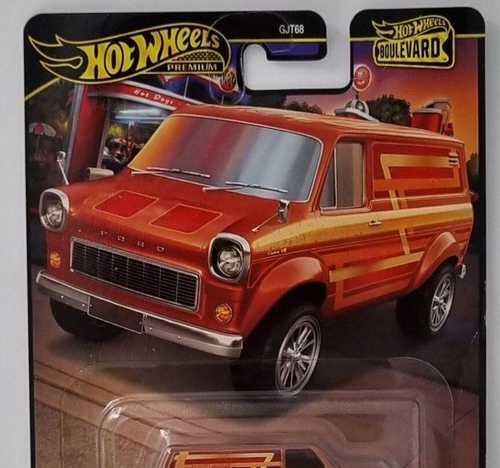 Hot Wheels Premium Ford Transit Supervan Boulevard