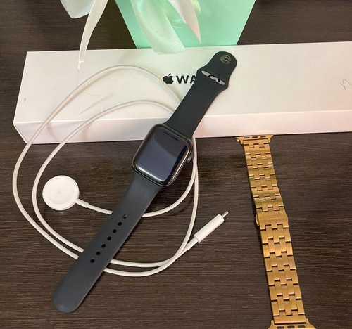 Часы apple watch se 44 mm