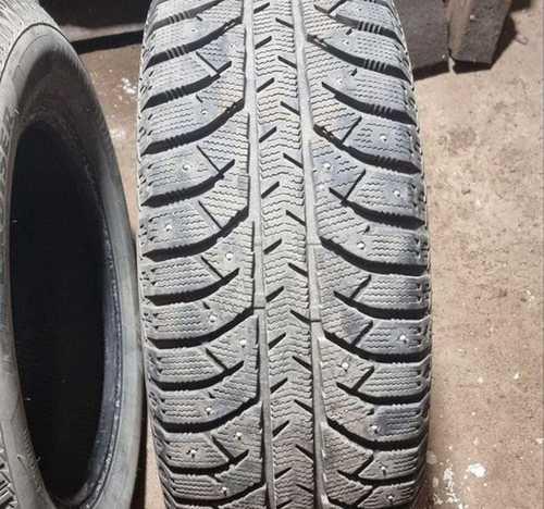 Bridgestone Ice Cruiser 7000S 225/60 R17