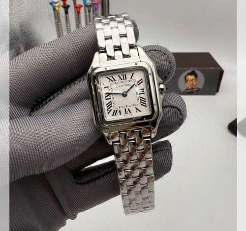 Наручные часы Cartier женские