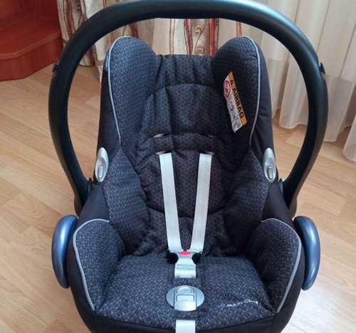 Автолюлька maxi cosi cabriofix