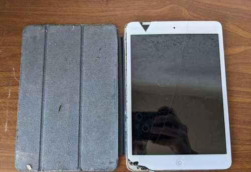 Первый iPad mini A1455 на запчасти