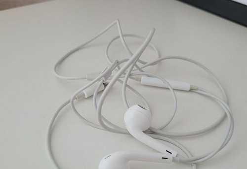 Наушники apple earpods lightning. Оригинальные