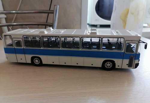 Модель автобуса Икарус - 250.59