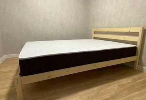 Двуспальная деревянная кровать 160 на 200см