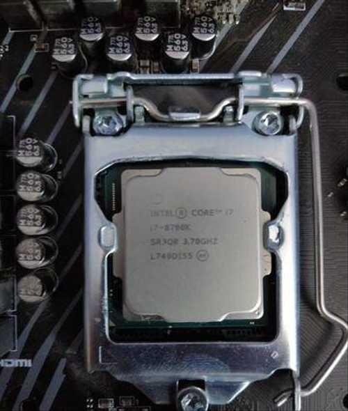 Intel core i7 8700k + z370