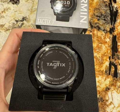 Часы Garmin tactix 7