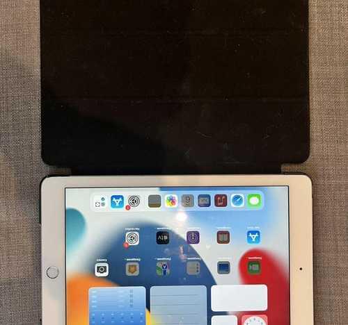 iPad air 2 64gb wifi sim a1567