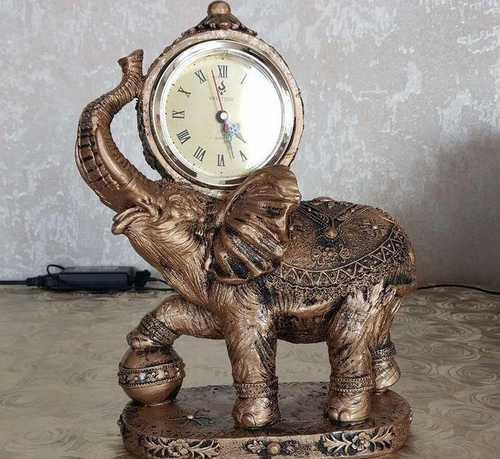 Часы настольные подарочные Слон