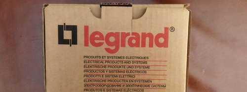 Выключатель Legrand 3р 80A