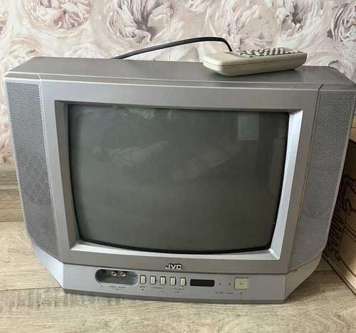 Телевизор старый jvc