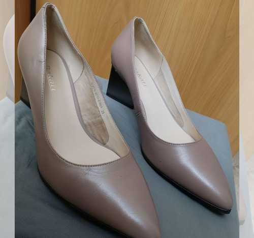 Туфли женские 39 размер натуральная кожа