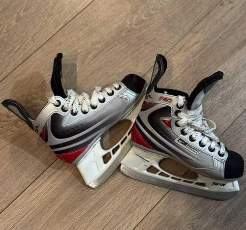 Коньки хоккейные Bauer Nike Vapor Pro Y12