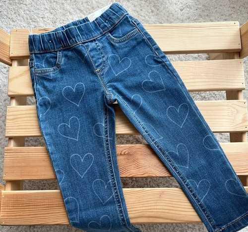 Джинсы с сердечками C&A новое 92,98