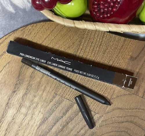 MAC Pro Longwear Eye Liner Карандаш для век 1,2гр