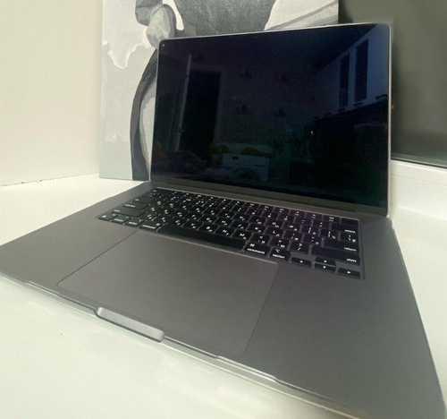 MacBook Air 15 (2024, M3), 500 ГБ, M3 (8-core), RAM 8 ГБ, GPU 10-core