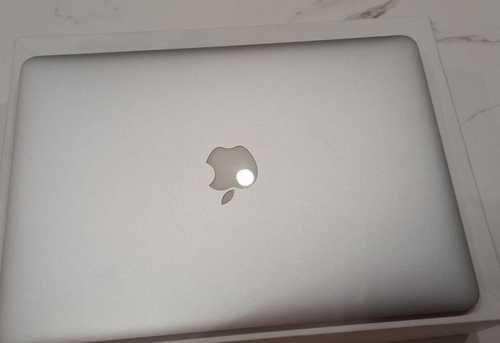 MacBook Air 13 (2015), 128 ГБ, Core i5, 1.6 ГГц, RAM 4 ГБ, Intel HD Graphics 6000