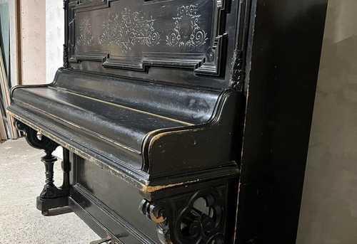 Старинное пианино 1883 года фабрики К.Гетце