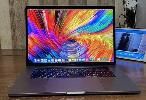 MacBook Pro 15 (2019), 256 ГБ, Core i7, 2.6 ГГц, RAM 16 ГБ, Radeon Pro 555X 4 ГБ