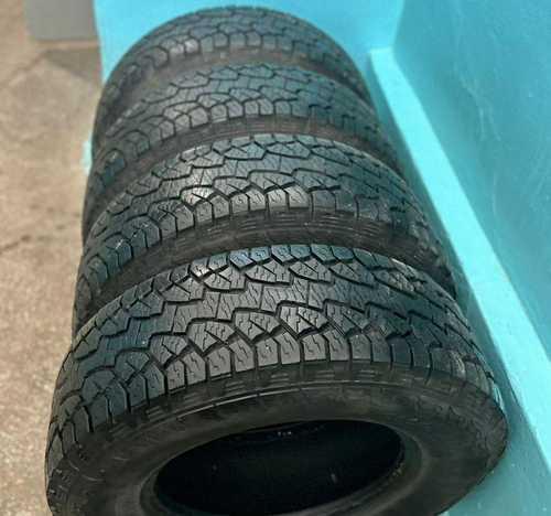 Kumho Dein Stud 245/70 R16 192Q