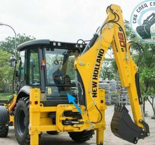 Стекло заднее нижнее на New Holland В 80 В