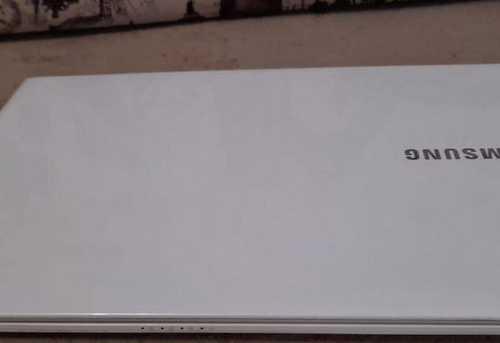 15.6"Ноутбук Samsung NP450R5E