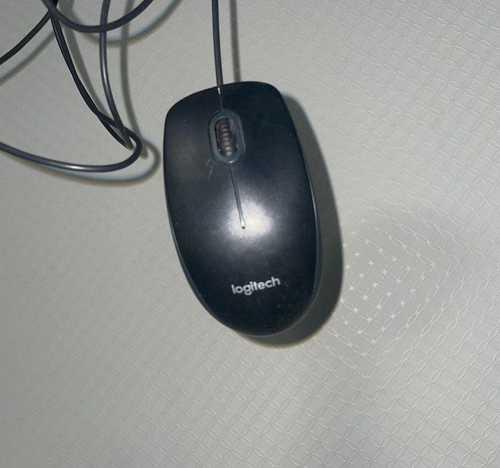 Игровая мышь Logitech B100