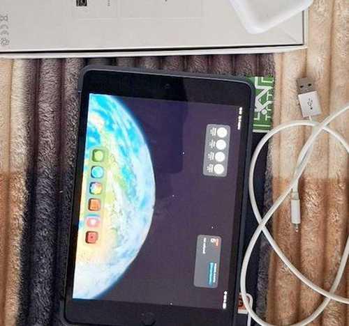 iPad mini 5 64gb