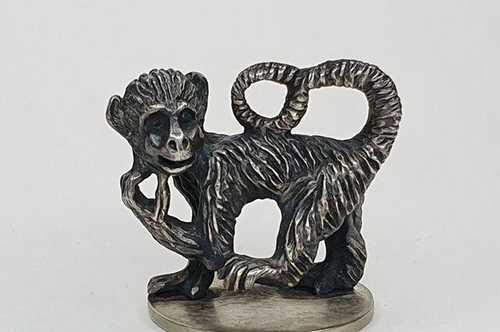 Статуэтка - миниатюра "Цирковая обезьяна".Серебро
