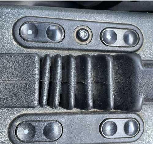 Кнопка стеклоподъемников Opel Omega A 2.0