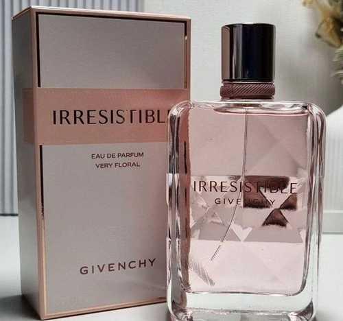 Givenchy Irresistible very floral