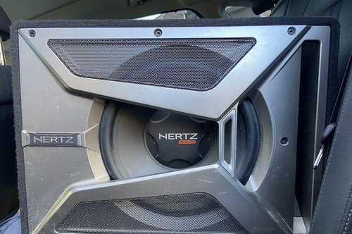 Сабвуфер hertz EBX 300