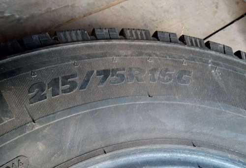 Michelin Agilis X-Ice North 215/75 R16C