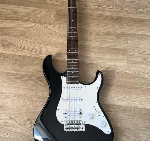 Электро Гитара Yamaha EG 112C