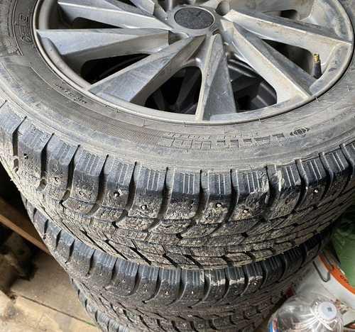 Michelin Latitude X-Ice 235/55 R17