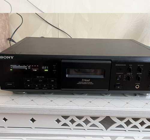 Кассетная дека sony TC -KE500S