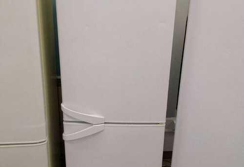 Холодильник Indesit SB167.02 б/у