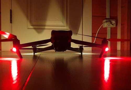 Квадрокоптер DJI Mavic 3 Combo серый