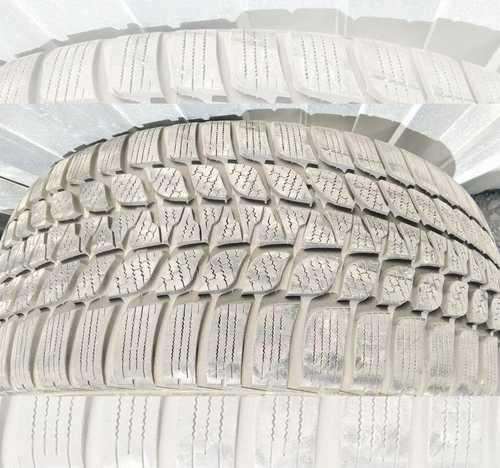 Bridgestone Blizzak LM-25 255/40 R20