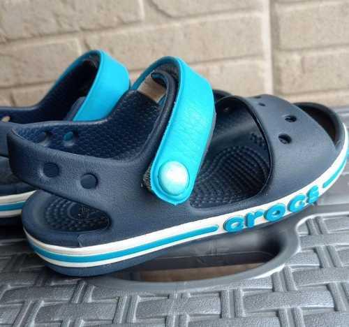 Сандалии crocs C7