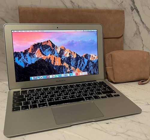 Apple MacBook Air 11, Intel Core i5, 120 гб SSD