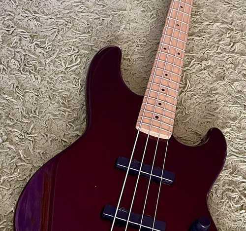 Бас Fender Jazz Bass US Plus продажа/обмен