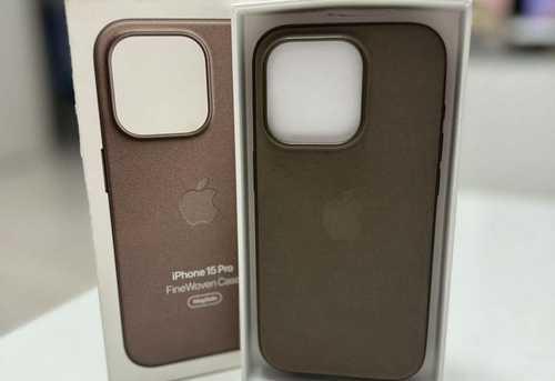 Оригинальный чехол на iPhone 15 Pro FineWoven Case