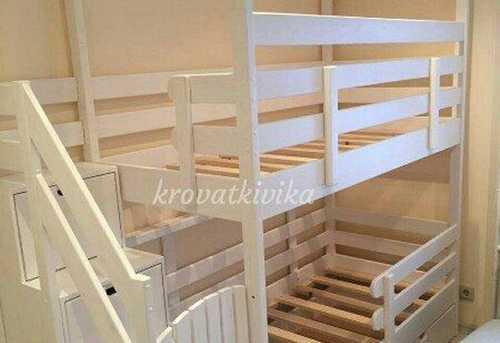 Двухъярусная Эко кровать домик с лестницей комодом